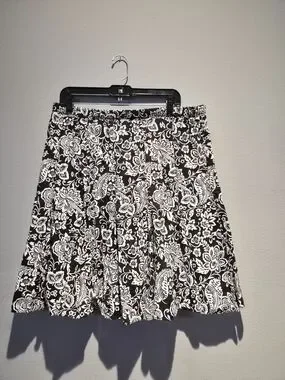 Susan Graver | Skirts | Susan Graver Black And White Floral Skater ...